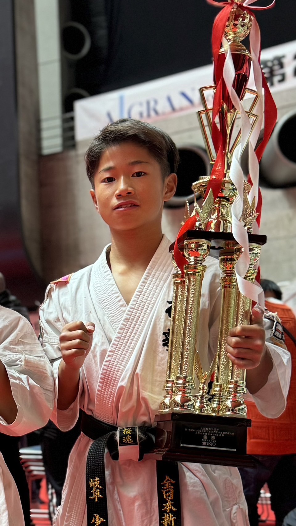 第17回JKJO全日本ジュニア空手道選手権大会 第2回学生フルコンタクト空手道選手権大会│全日本新武道連盟 桜塾